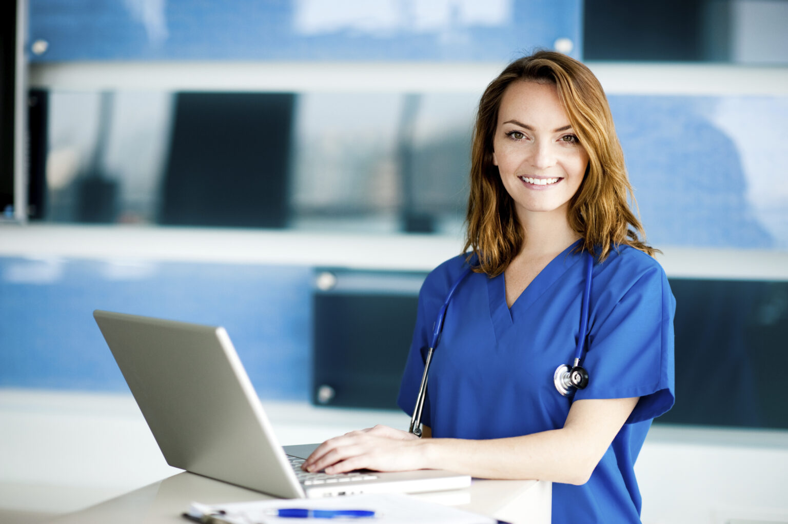 What Does a Medical Office Assistant (MOA) Do? | QCT College